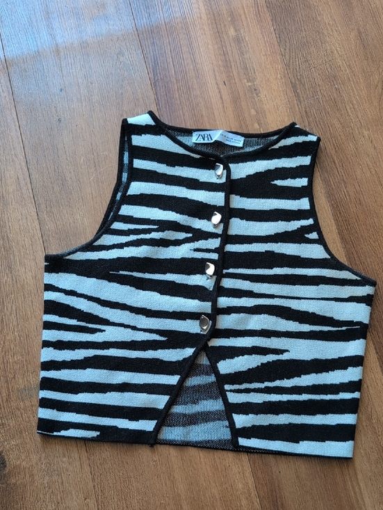 Zara | Tops | Zara Zebra Print Knit Top | Poshmark